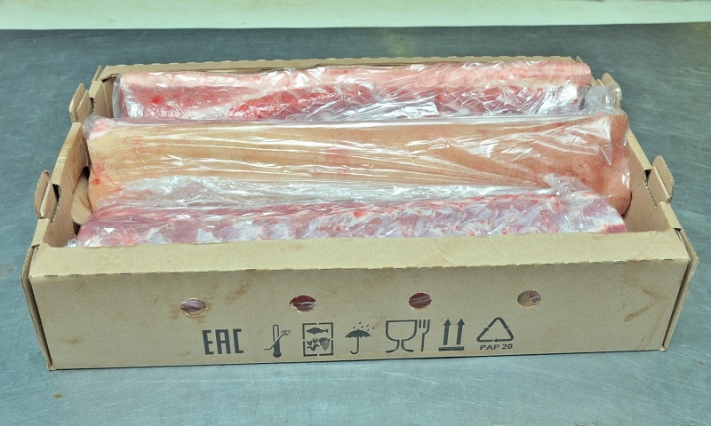 Корейка свиная бескостная со шкурой купить оптом, цены | АГРОМИКС